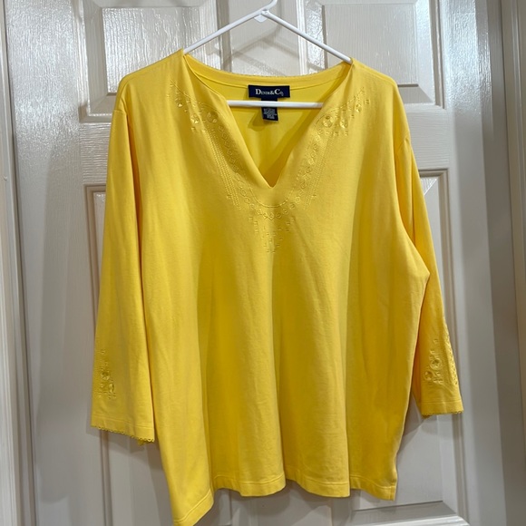 Denim&Co | Tops | Nwot Denimco 34 Sleeve Embroidered Top | Poshmark